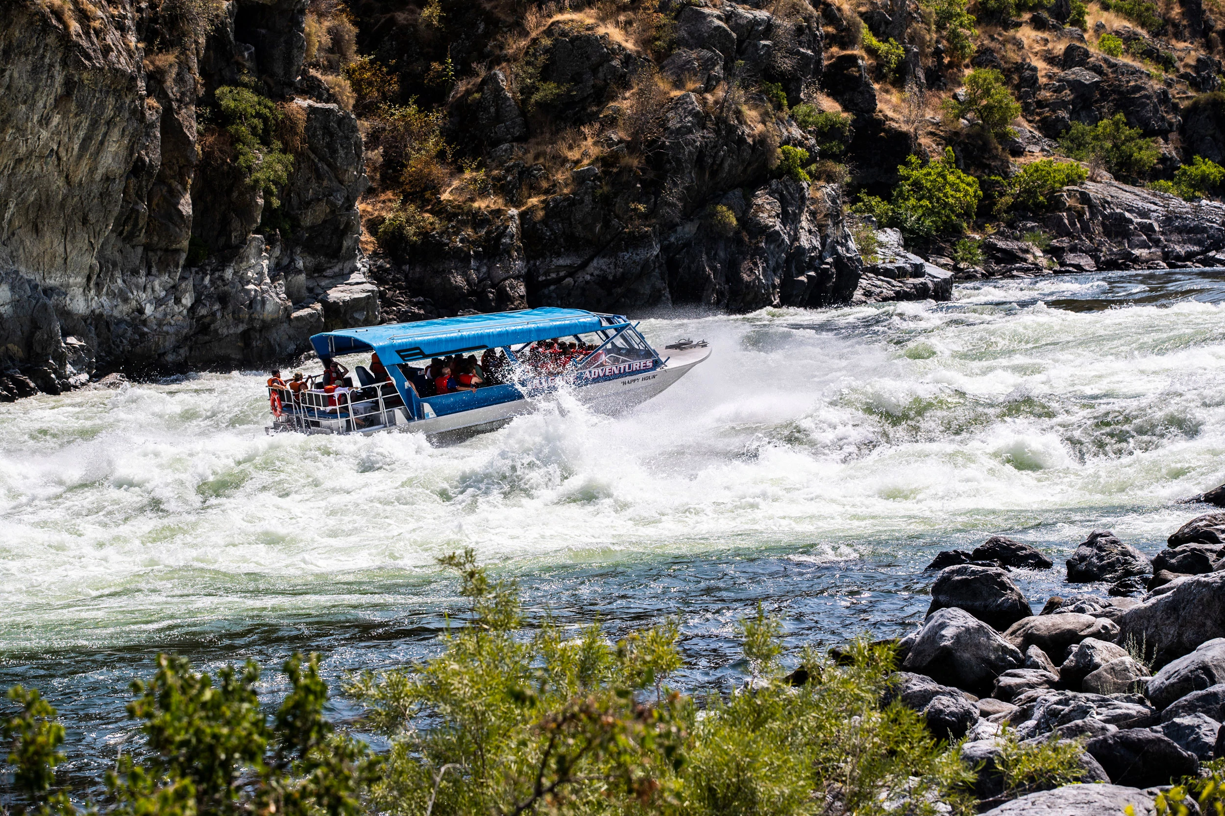 Jet Boat Tours in Hell's Canyon: The Ultimate Adventure